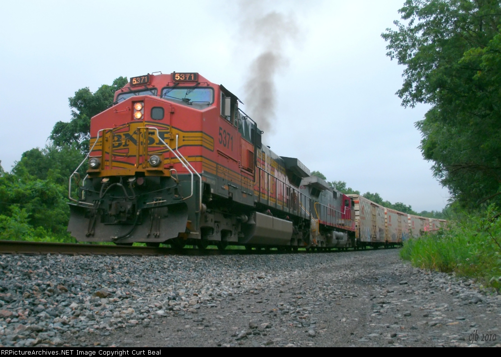 BNSF 5371